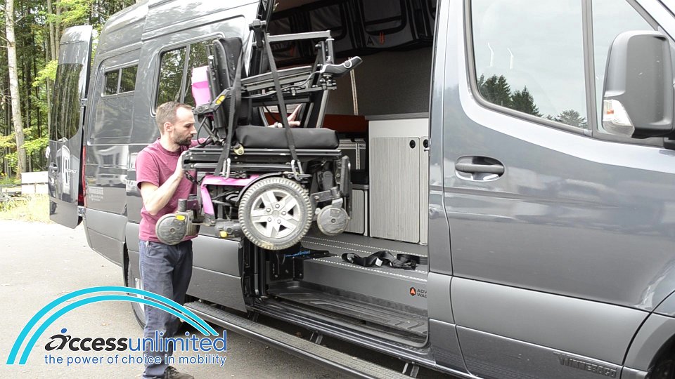 ML_REAR_DOOR_RV_MOUNT_MERCEDES_SPRINTER_MANUAL_ROTATION_WHEELCHAIR_LIFT